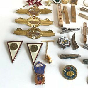 Unbranded | Accessories | Vintage War Military Russia Usa Pins Lapels ...